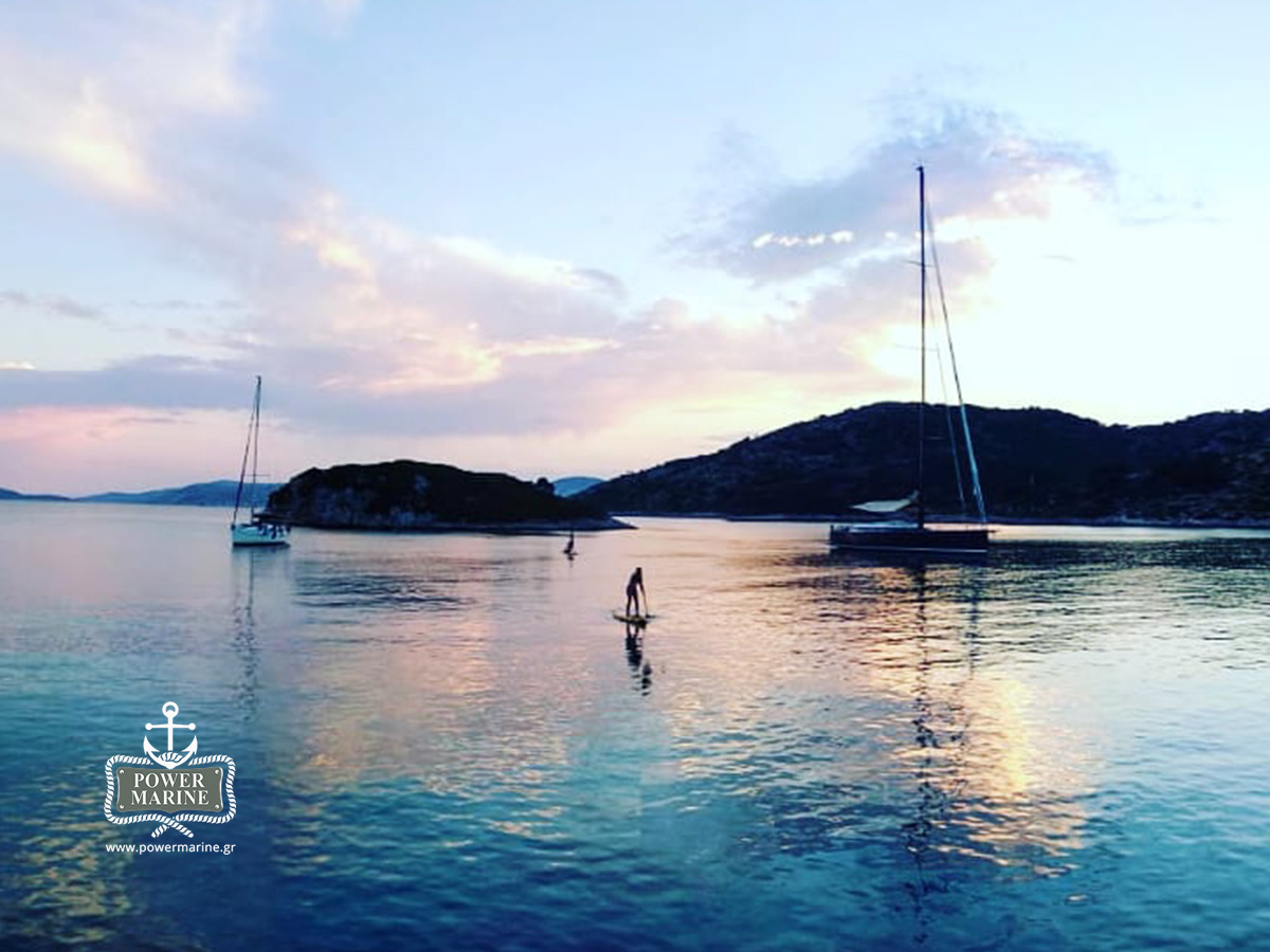 Which is the Ideal Time and Weather for Sailing - Power Marine